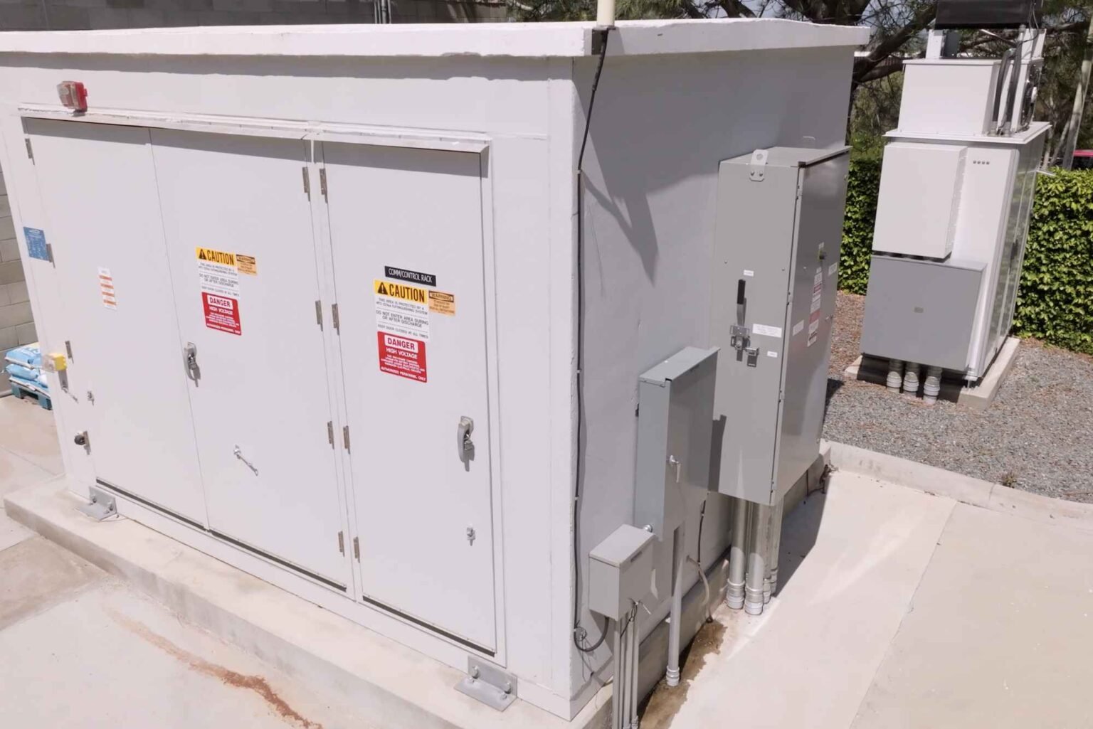 How Much Does a BESS System Cost? Guide & Analysis